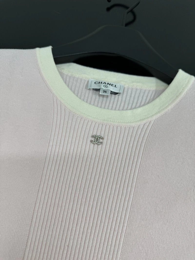 Economical Chanel T-Shirts