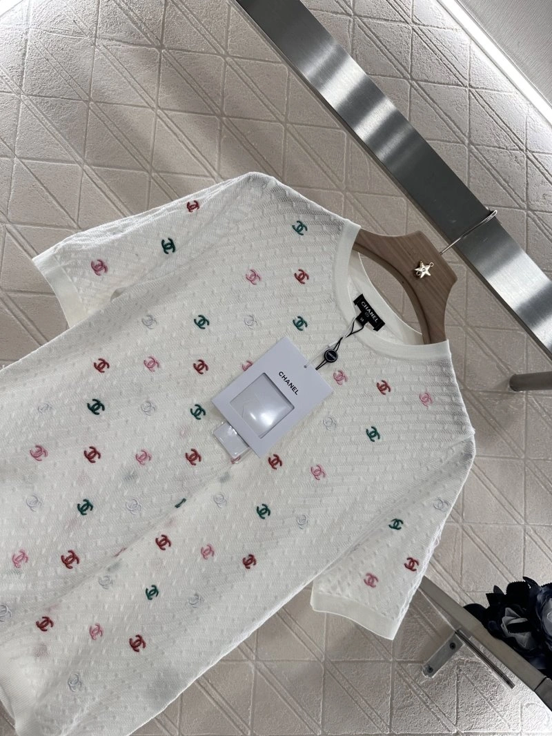Perfect replica Chanel T-Shirts