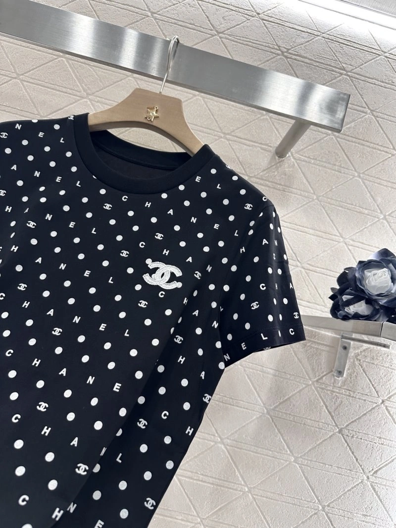 Brand-original Chanel T-Shirts