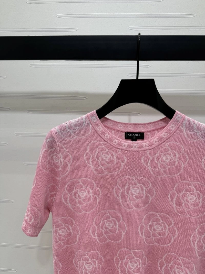 Economical Chanel T-Shirts