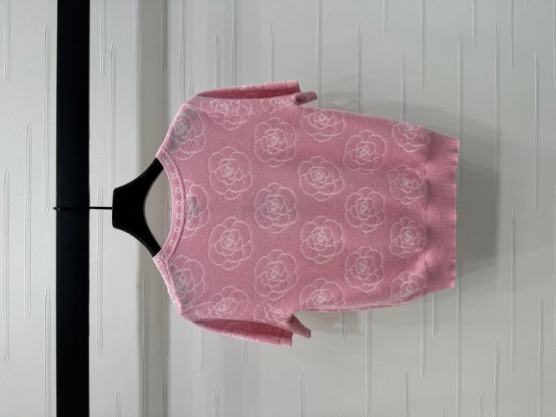 Economical Chanel T-Shirts