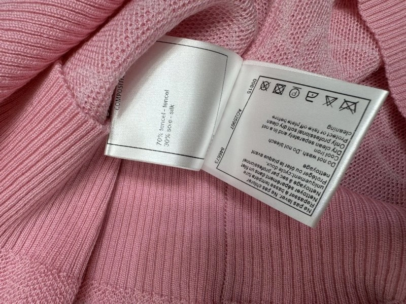 Economical Chanel T-Shirts