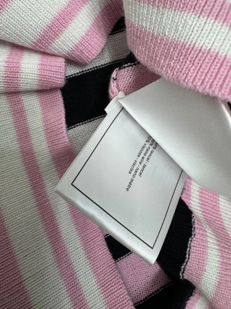 Affordable Chanel T-Shirts