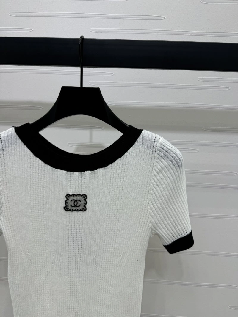 Precise copy Chanel T-Shirts
