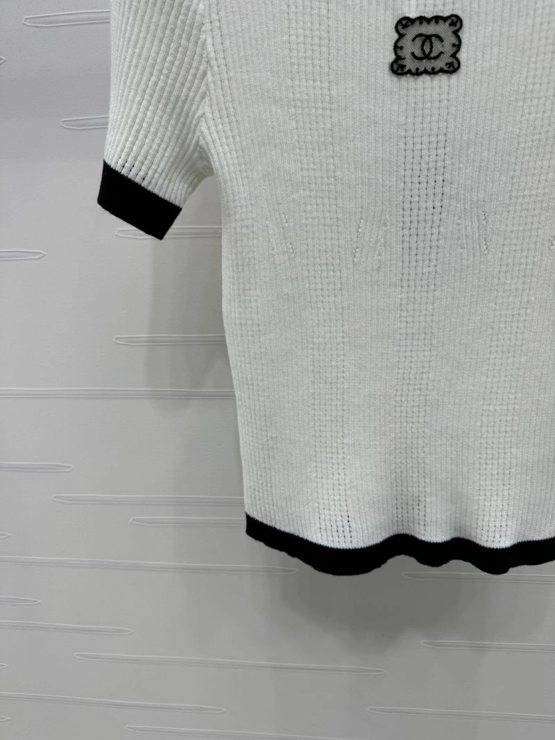 Precise copy Chanel T-Shirts