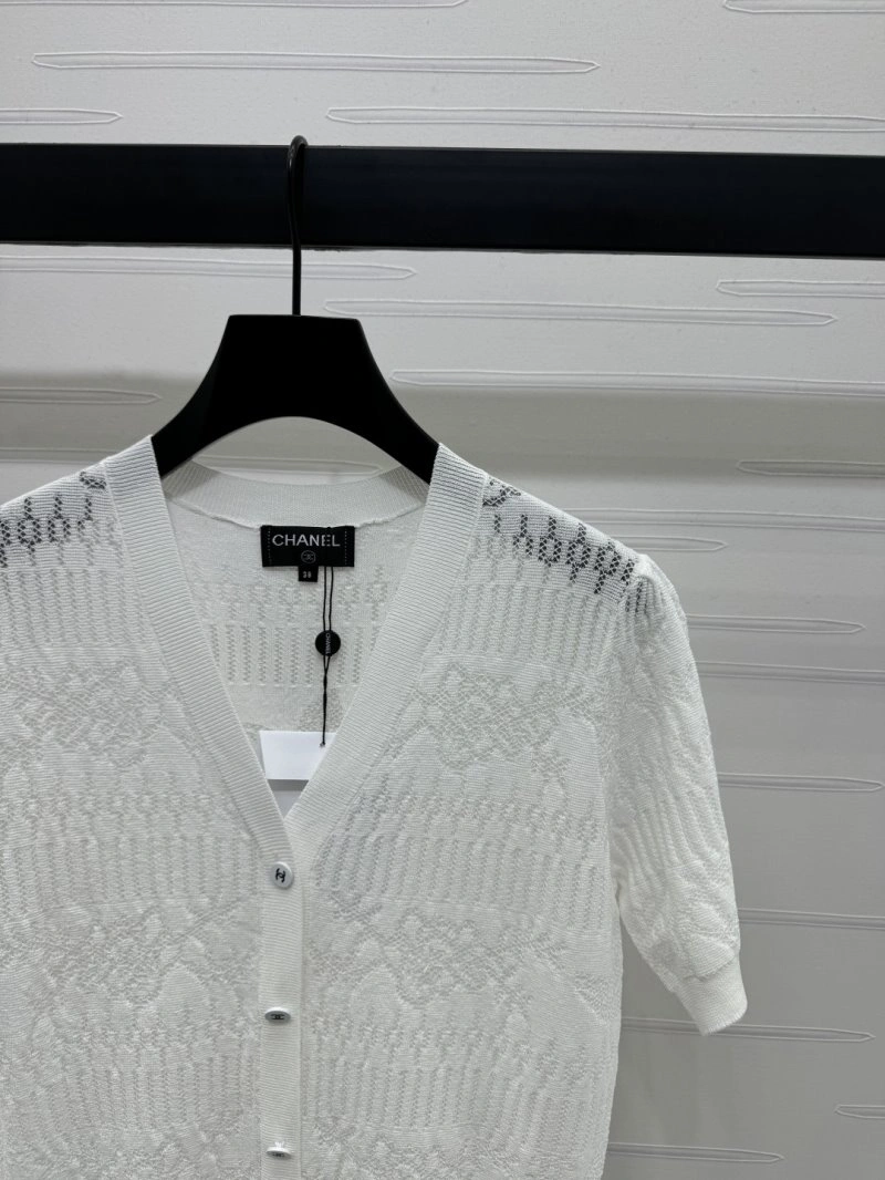 Exact replica Chanel T-Shirts
