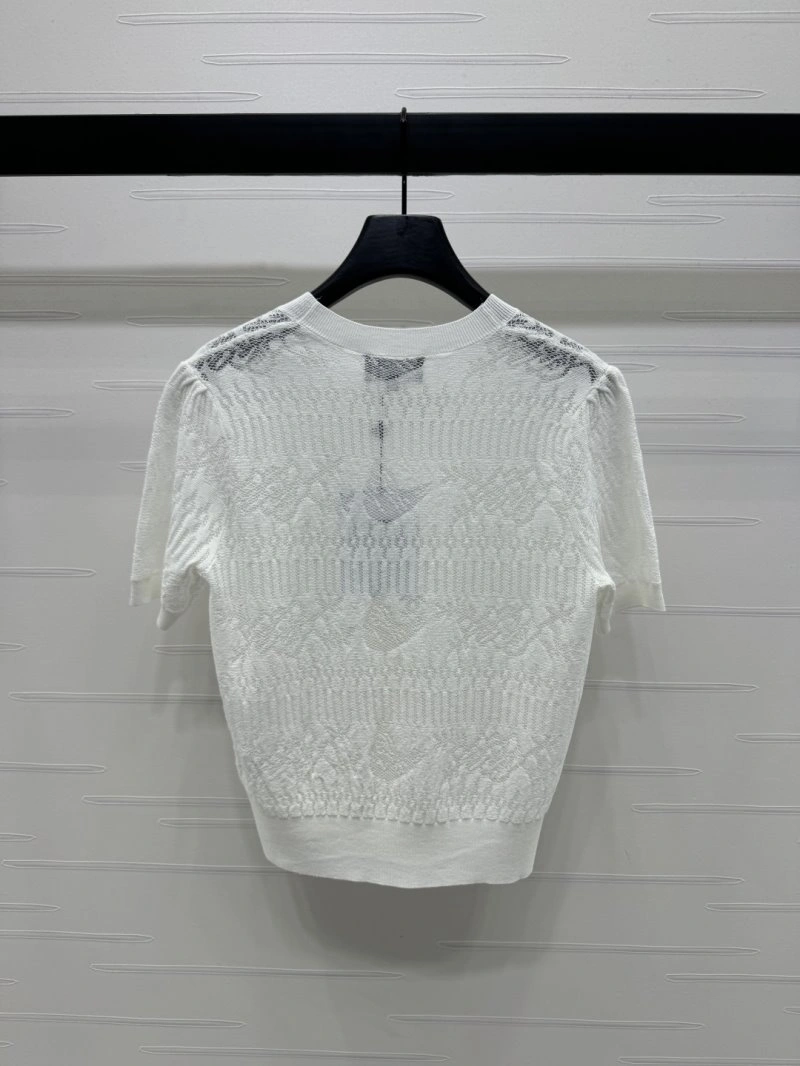 Exact replica Chanel T-Shirts