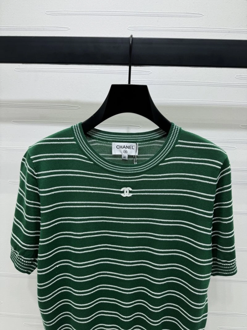 Low-cost Chanel T-Shirts
