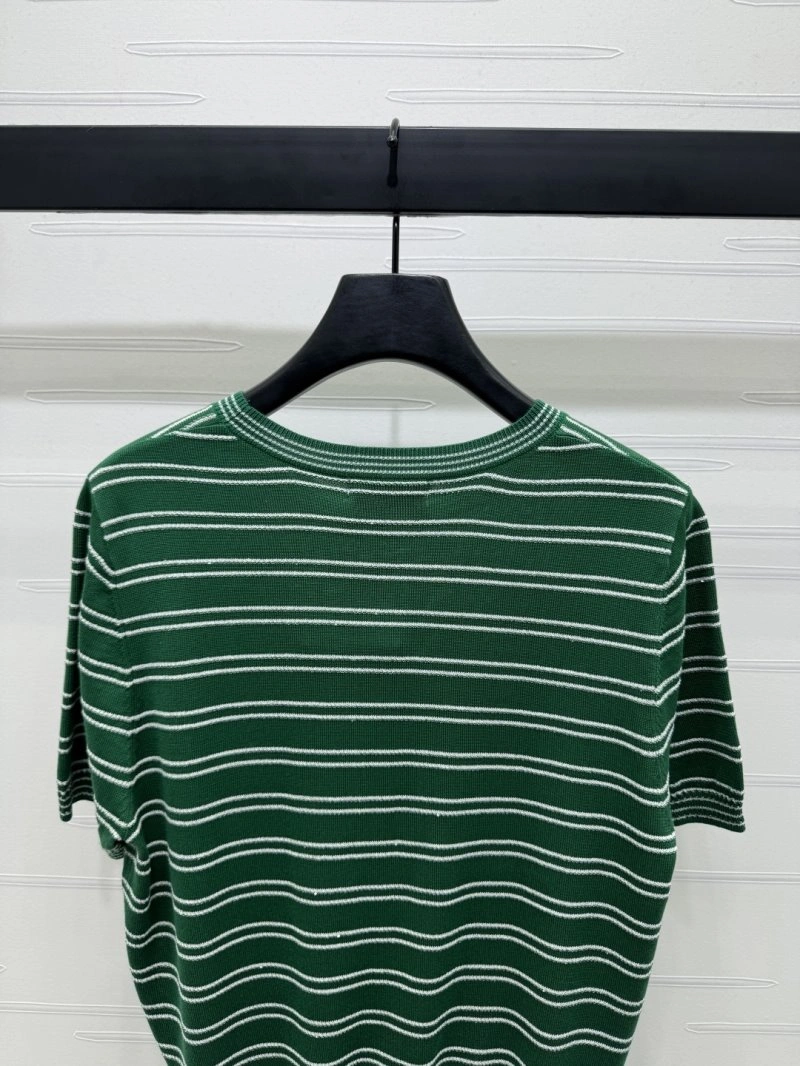 Low-cost Chanel T-Shirts