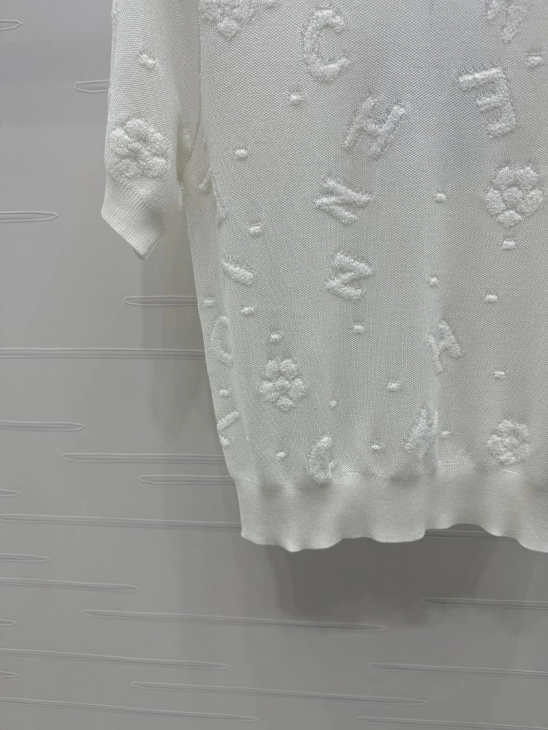 Discounted Chanel T-Shirts