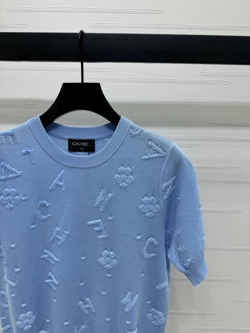 Bargain Chanel T-Shirts
