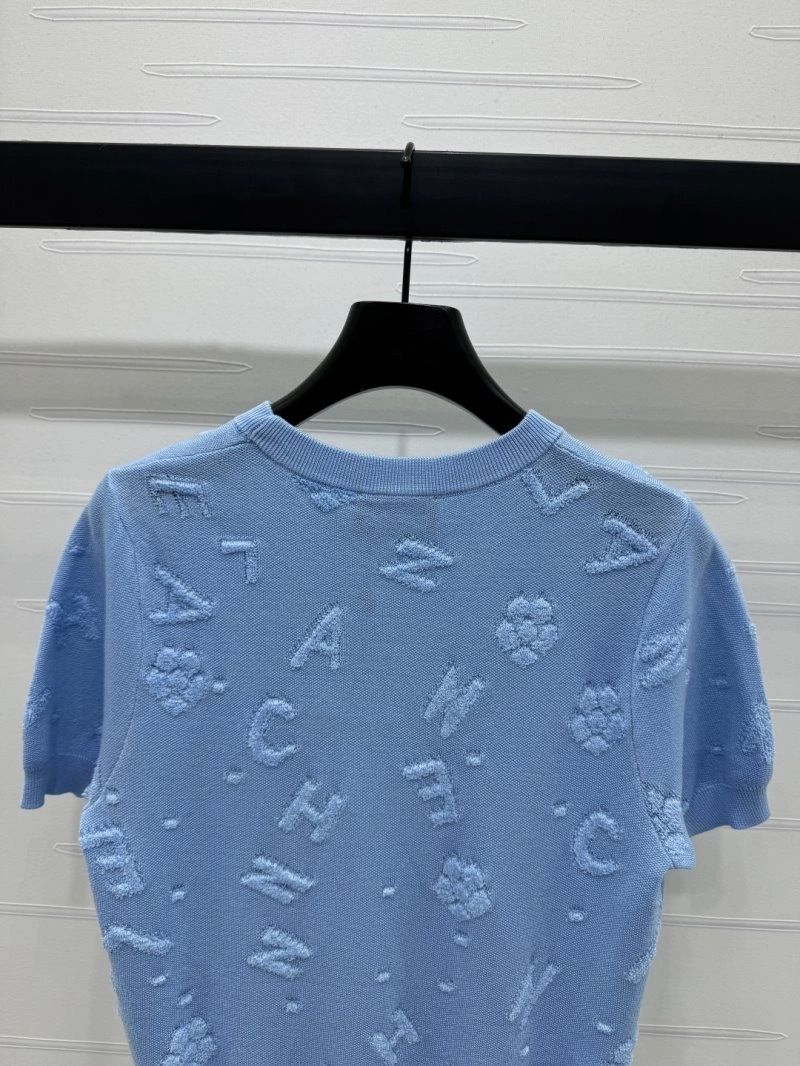 Bargain Chanel T-Shirts