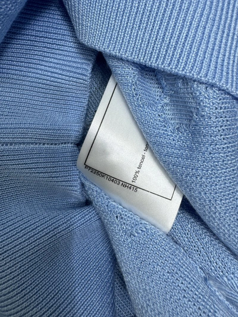Bargain Chanel T-Shirts