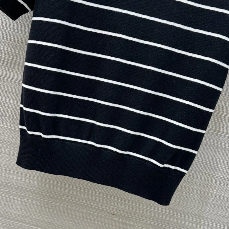 Cut-rate Chanel T-Shirts