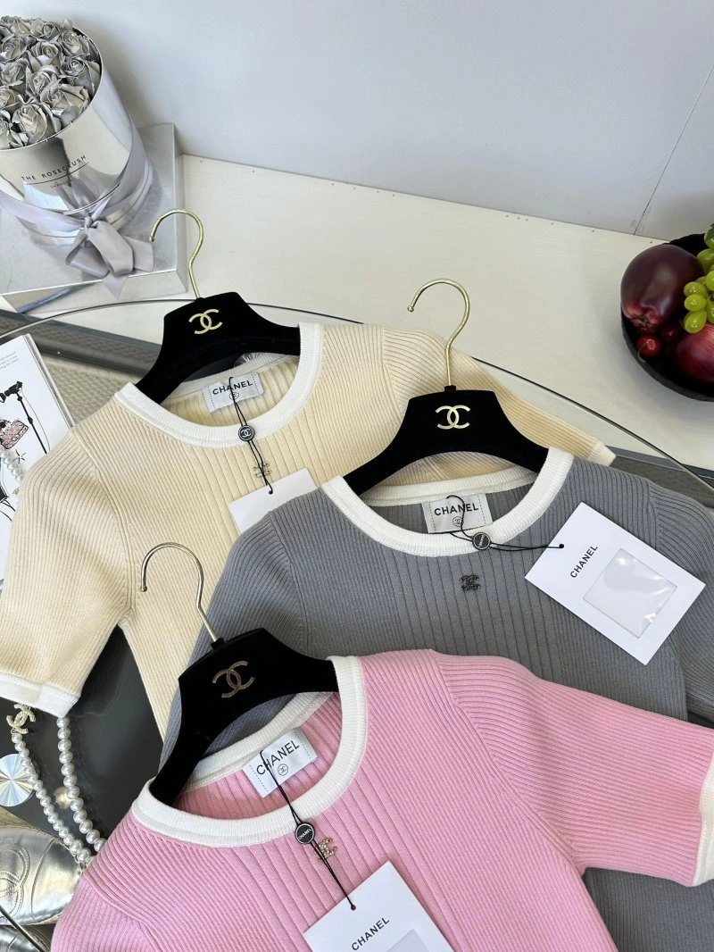 Affordable Chanel T-Shirts