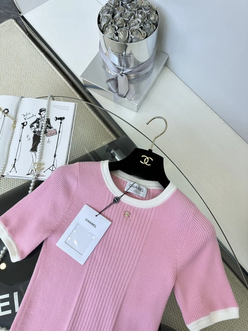 Affordable Chanel T-Shirts