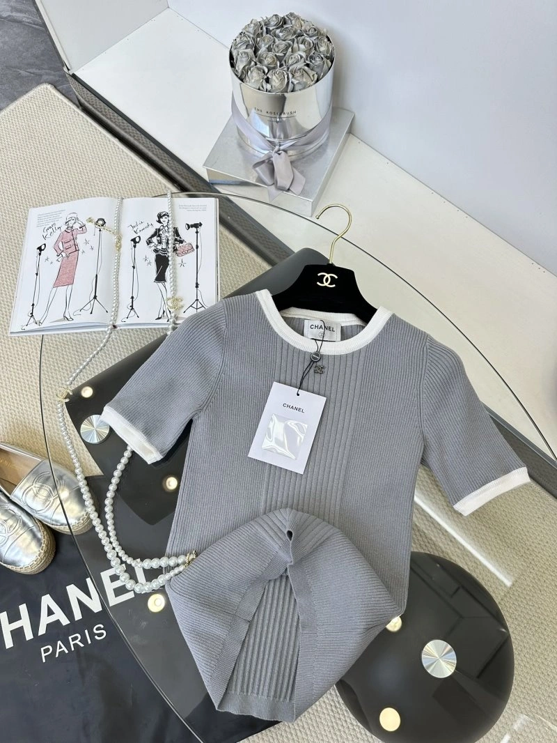Affordable Chanel T-Shirts
