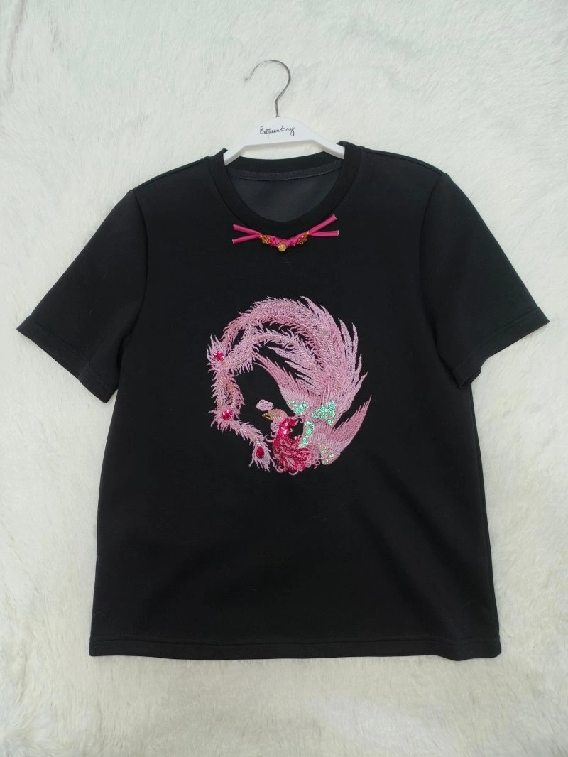 Top match Chanel T-Shirts