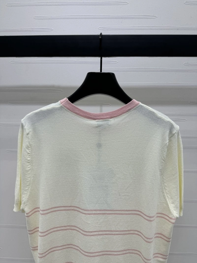 Affordable Chanel T-Shirts