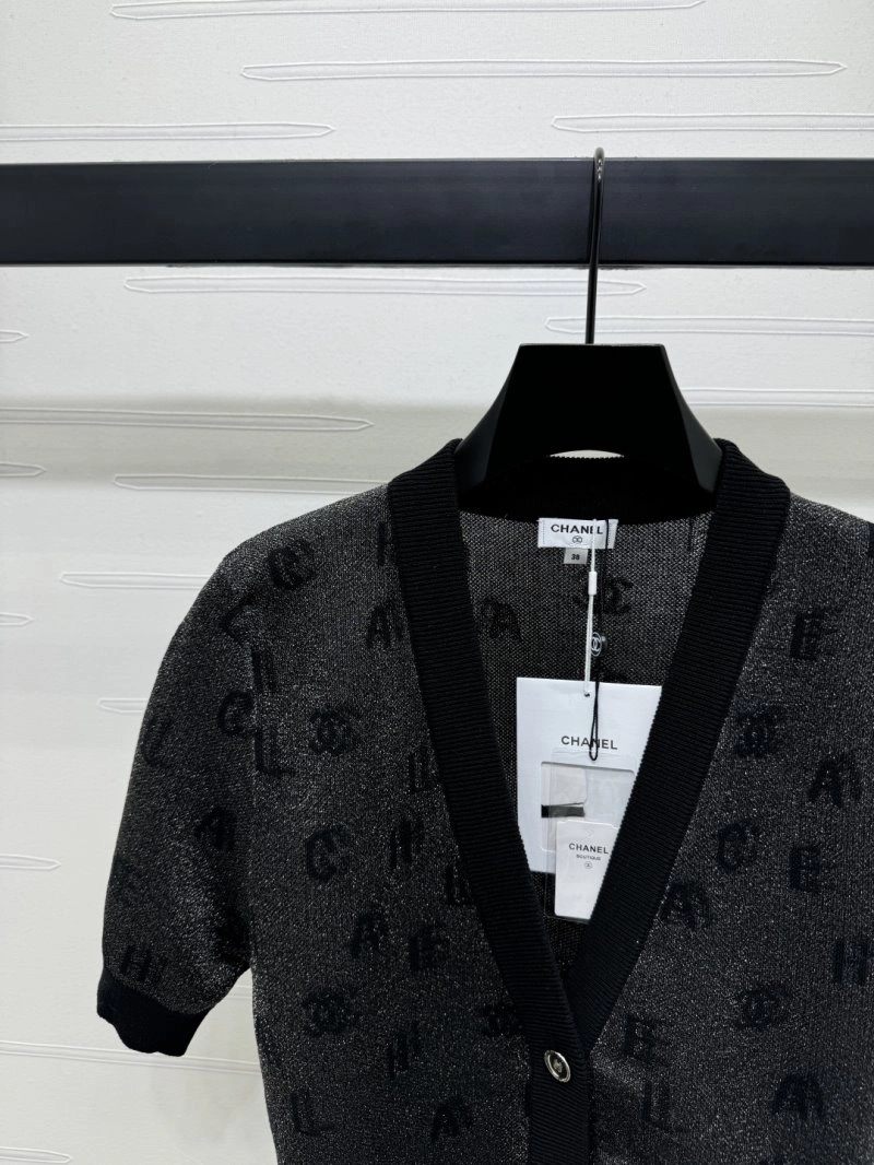 Top mirror Chanel T-Shirts