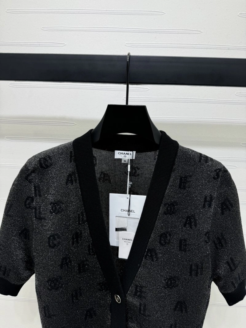 Top mirror Chanel T-Shirts