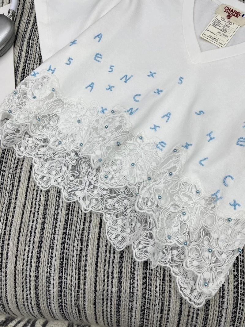 Precise copy Chanel T-Shirts
