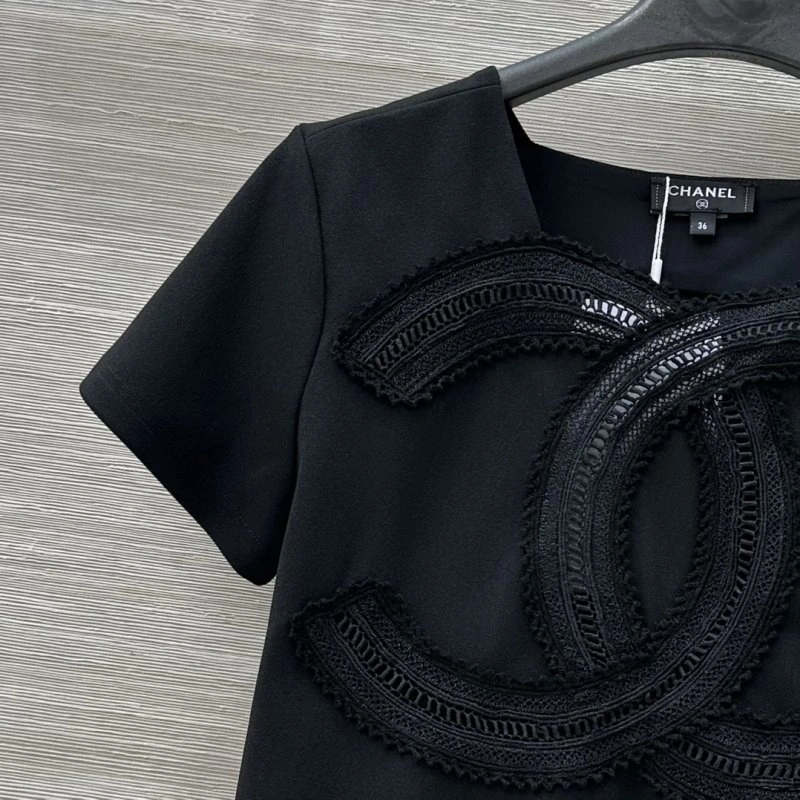 Exact replica Chanel T-Shirts