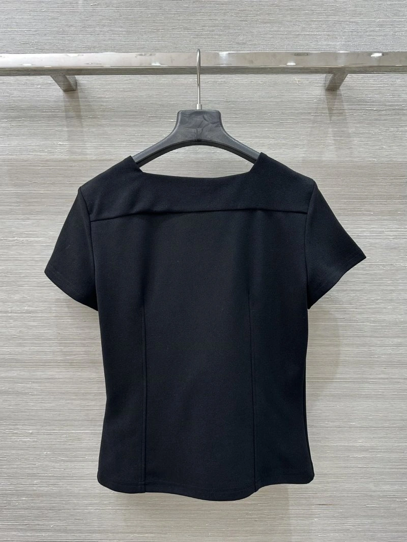 Exact replica Chanel T-Shirts