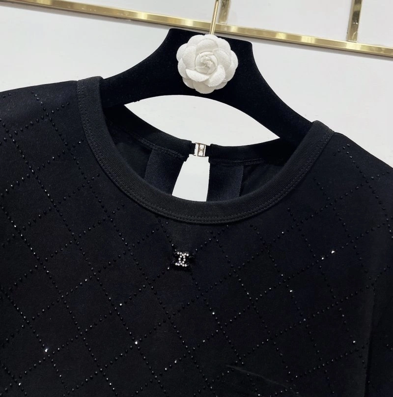 Inexpensive Chanel T-Shirts