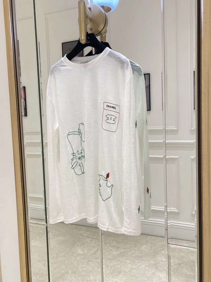 Chanel T-Shirts