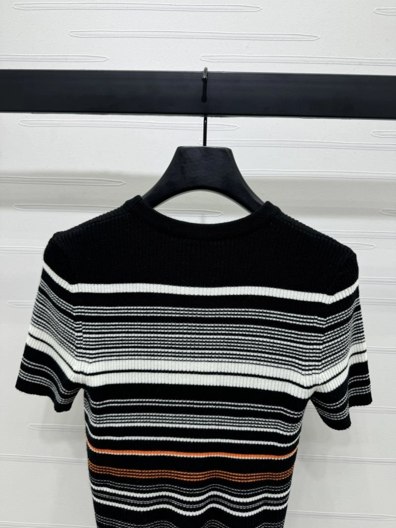 Cut-rate Chanel T-Shirts