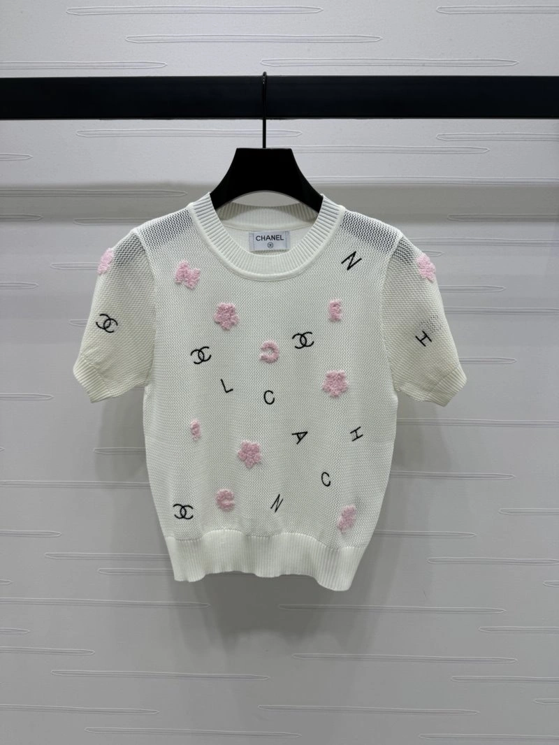 Bargain Chanel T-Shirts