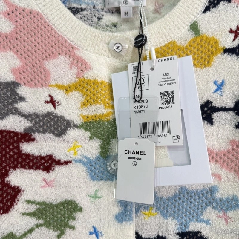 Brand-original Chanel T-Shirts