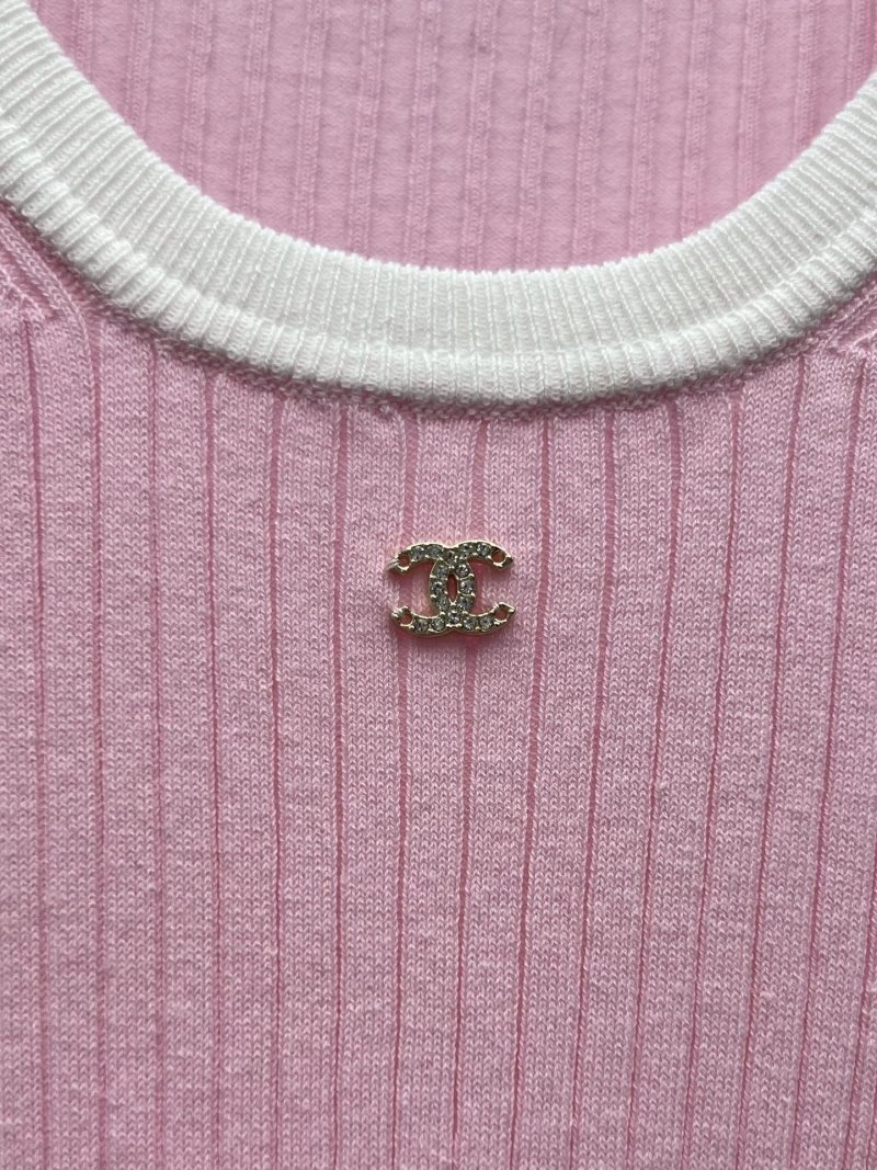 Economical Chanel T-Shirts