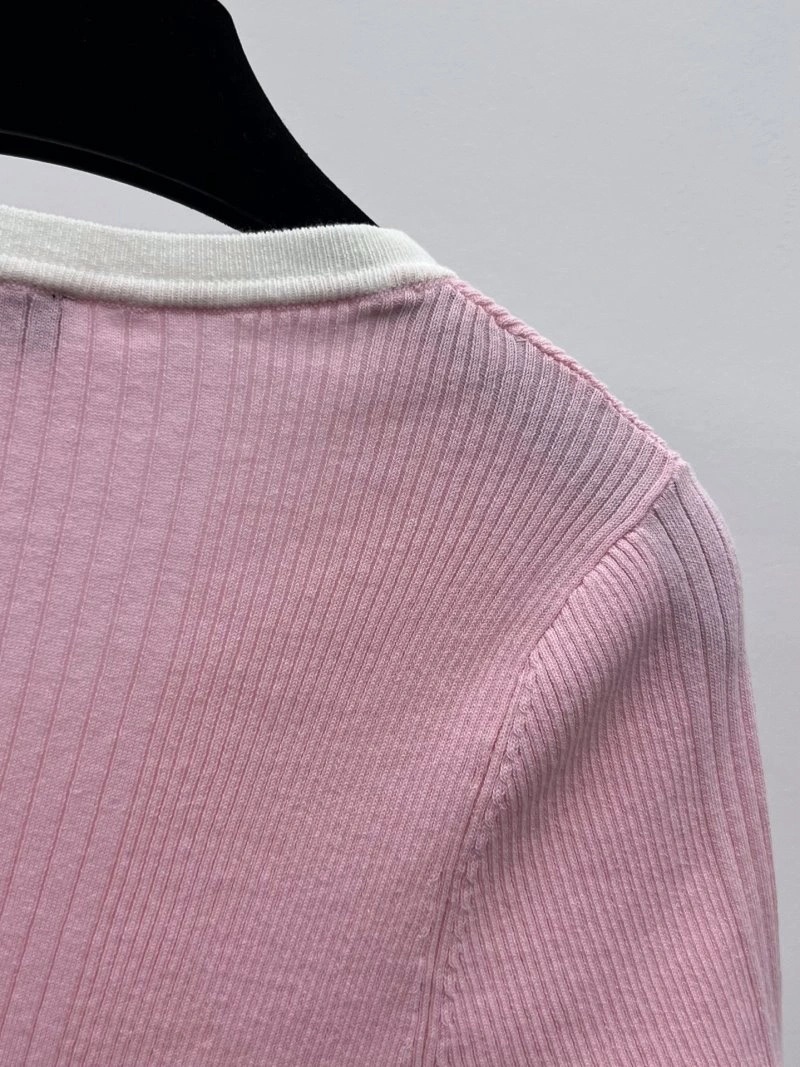 Economical Chanel T-Shirts