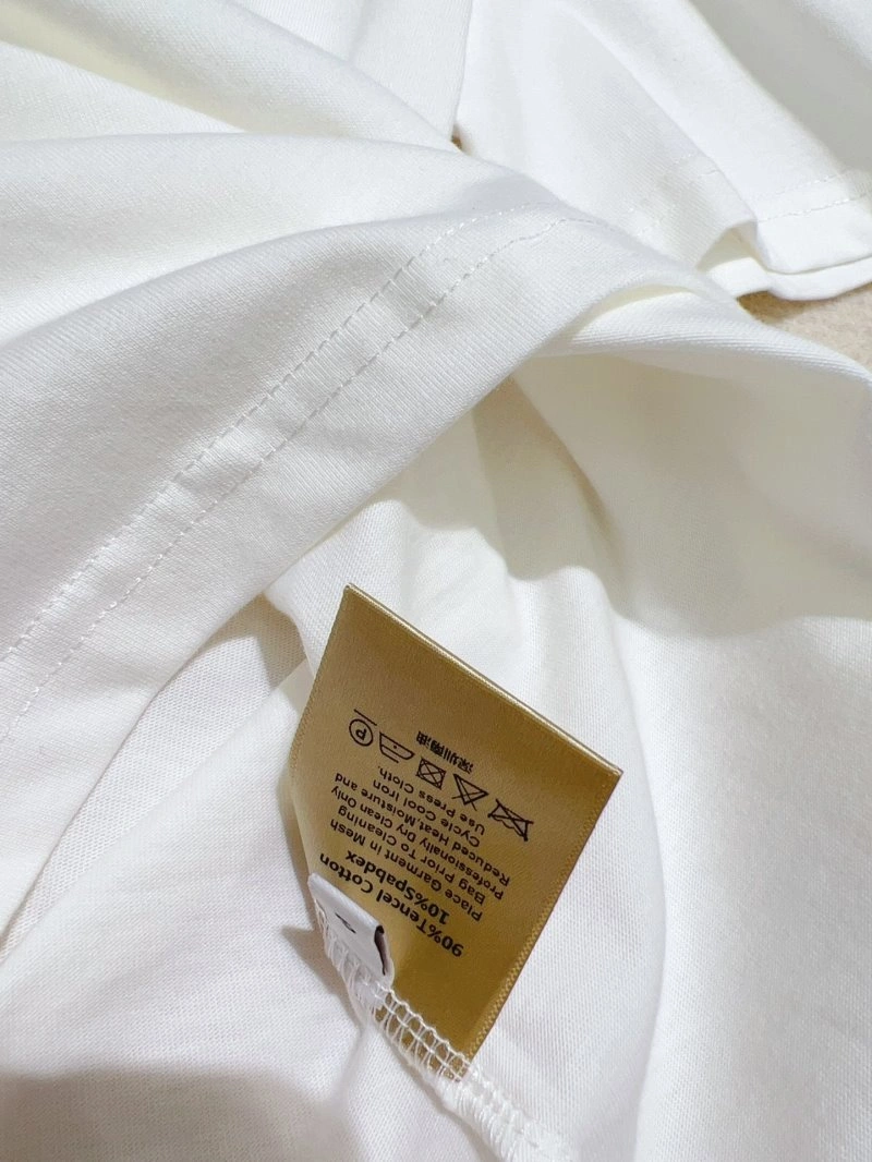 Perfect replica Chanel T-Shirts