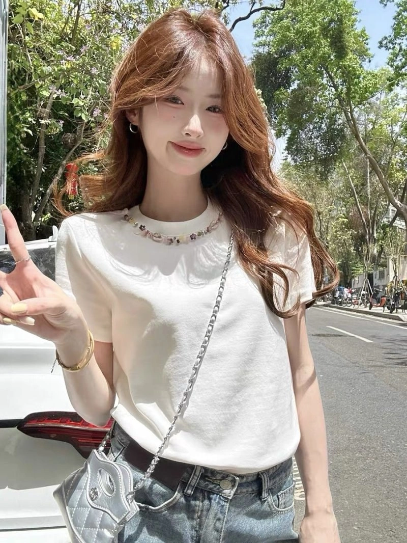 Discounted Chanel T-Shirts