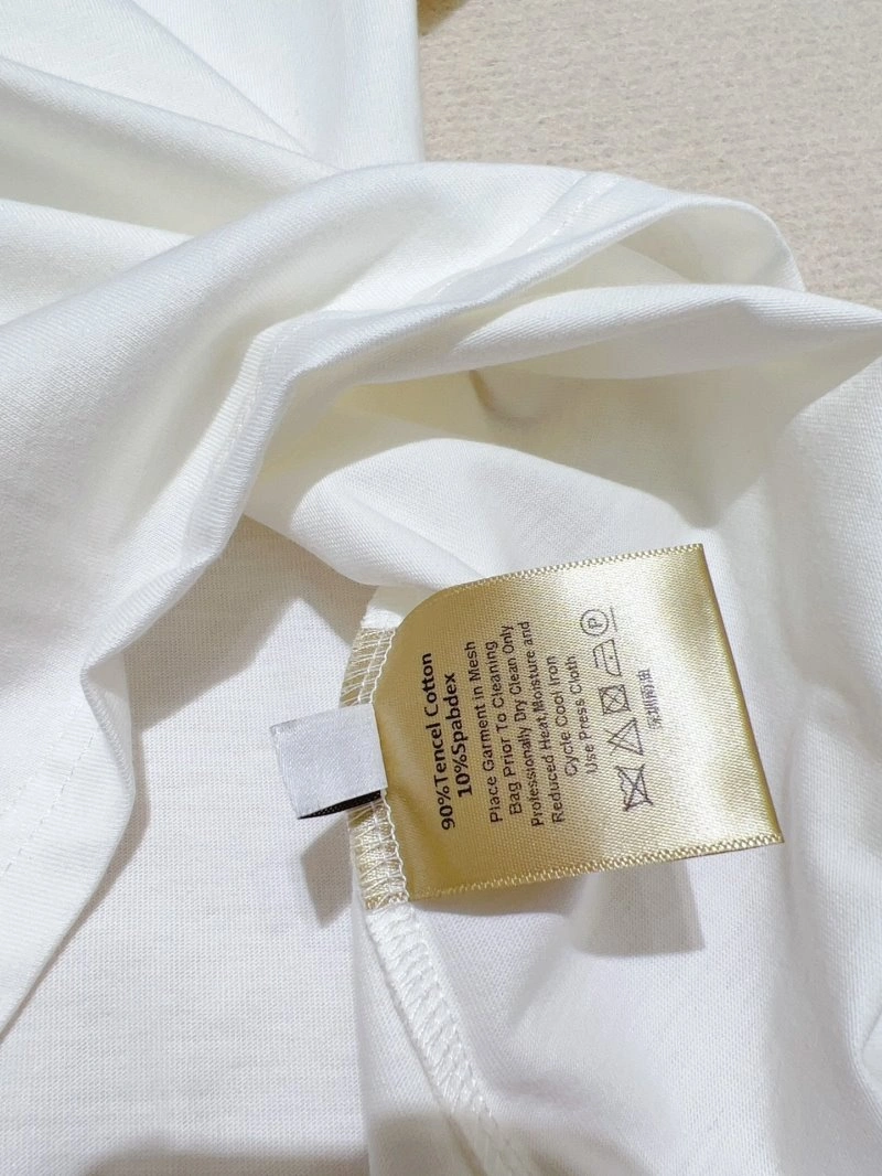 Discounted Chanel T-Shirts