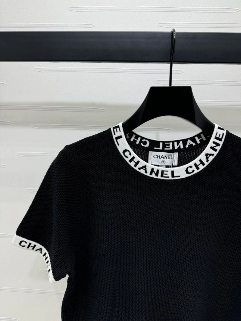 Economical Chanel T-Shirts