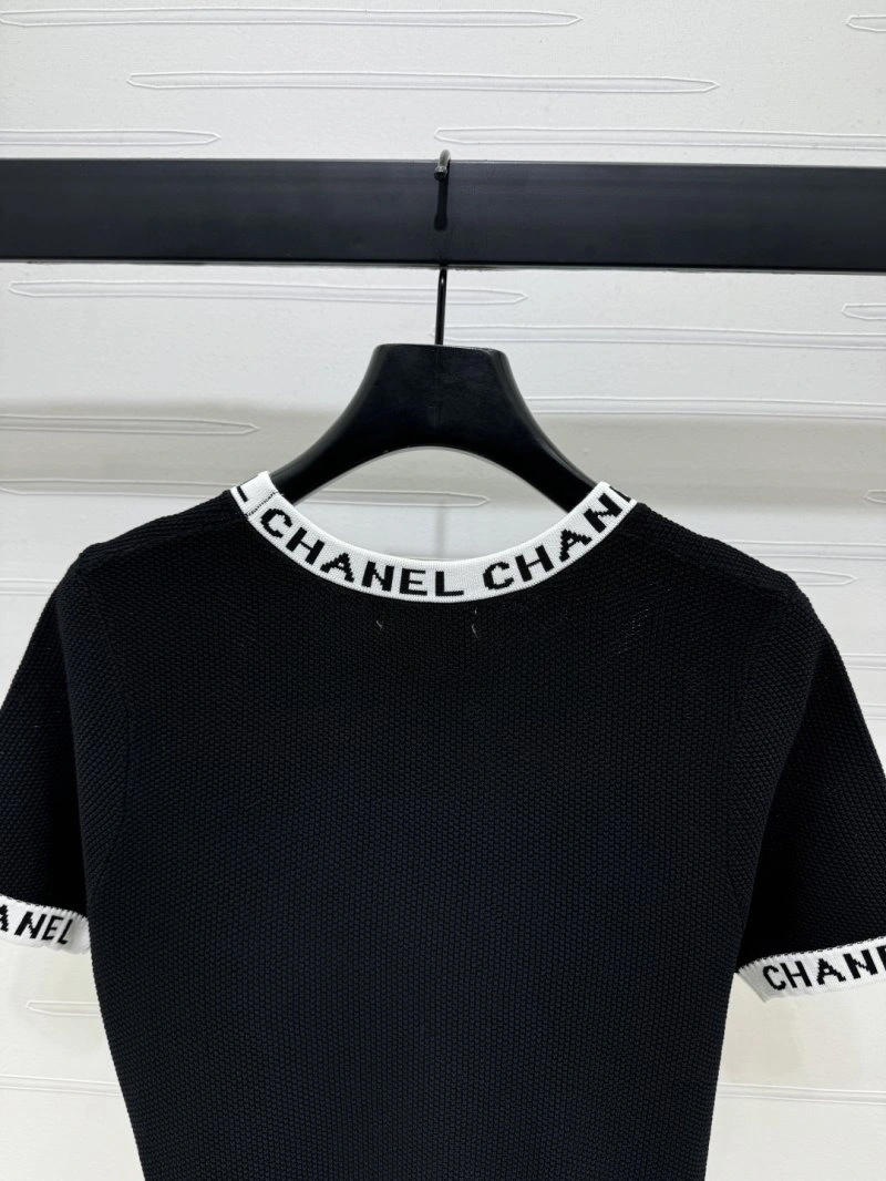 Economical Chanel T-Shirts