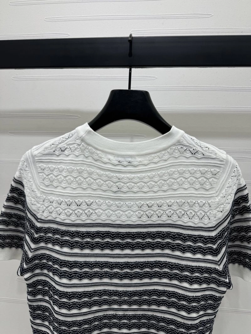 Legit Chanel T-Shirts