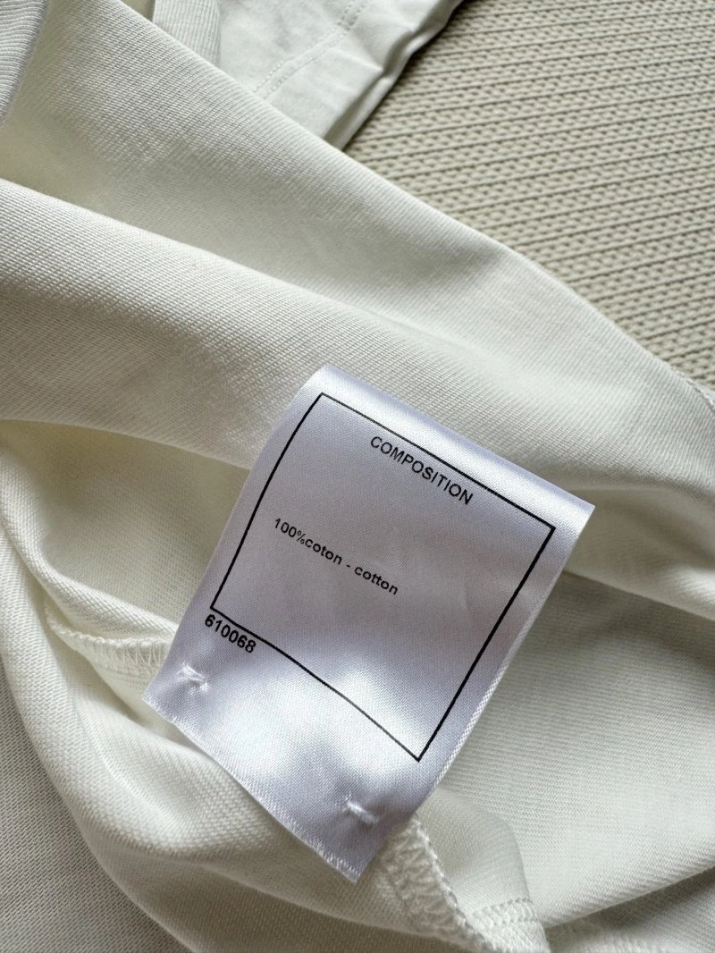 High fidelity Chanel T-Shirts