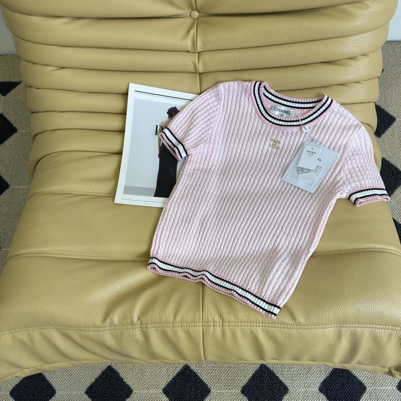Top mirror Chanel T-Shirts