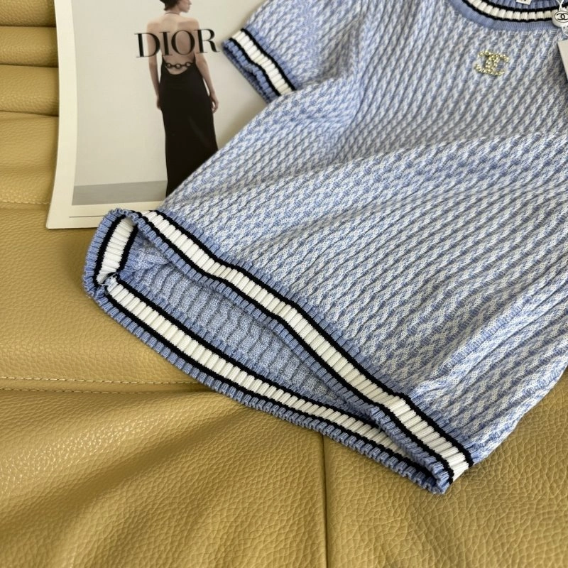 Top mirror Chanel T-Shirts
