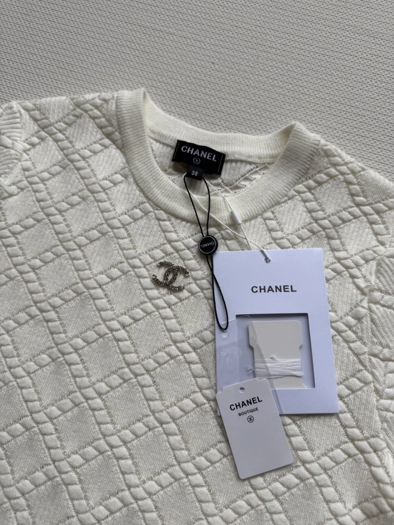 Precise copy Chanel T-Shirts