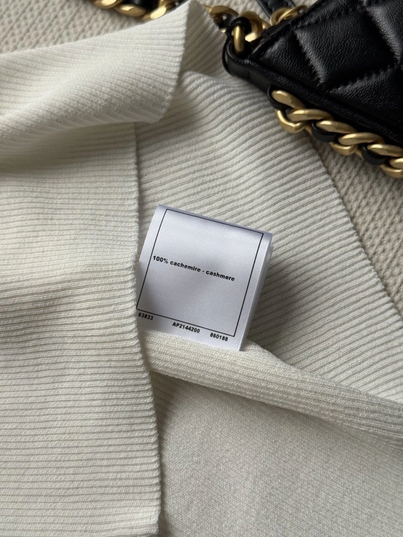 Original Chanel T-Shirts