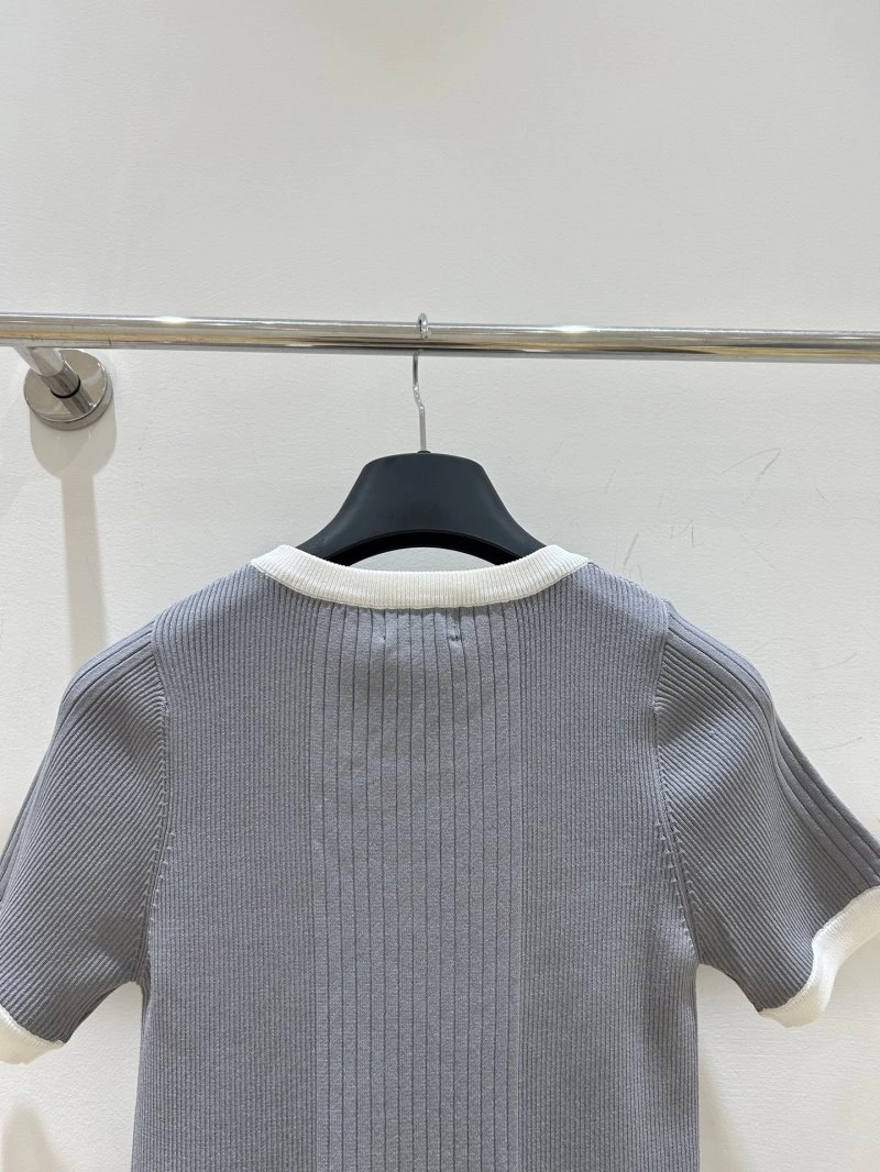Brand-original Chanel T-Shirts