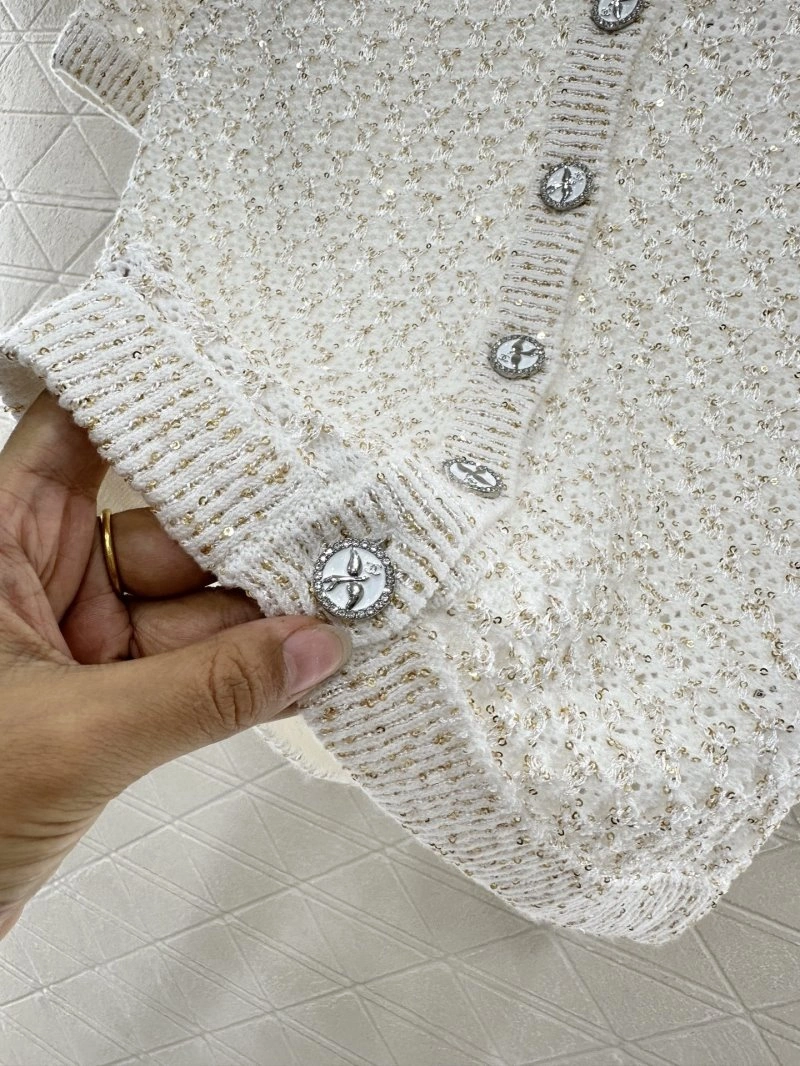 Affordable Chanel T-Shirts