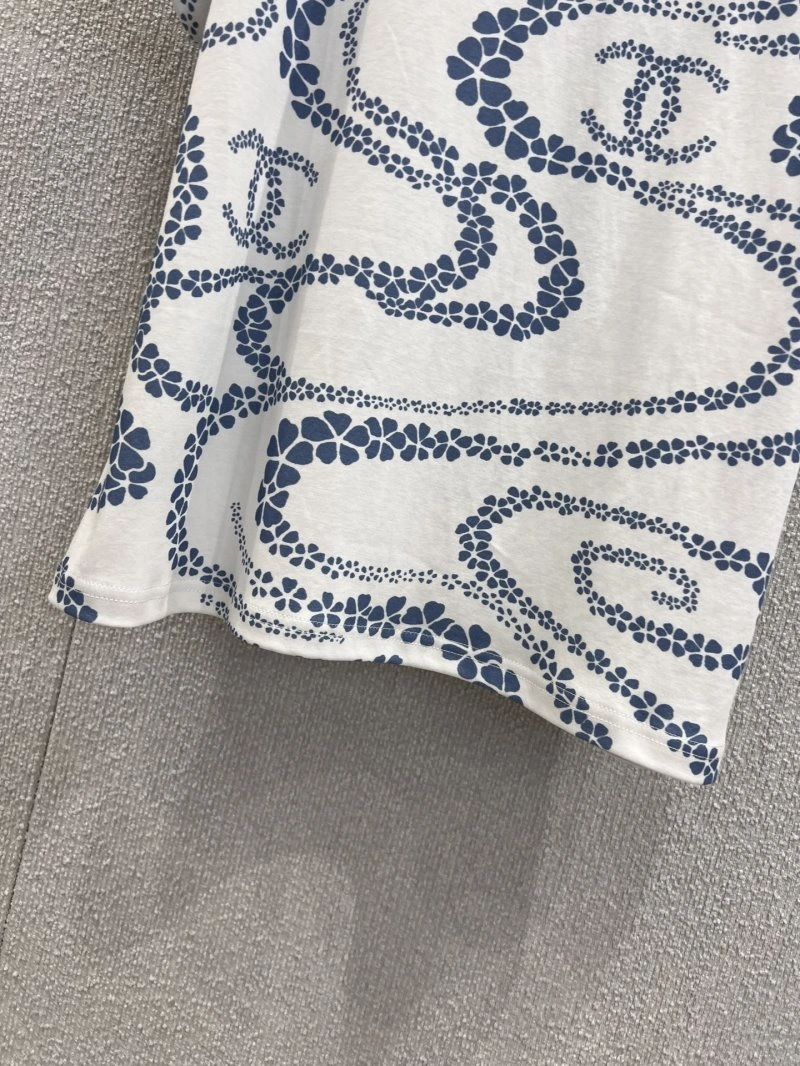 Top mirror Chanel T-Shirts