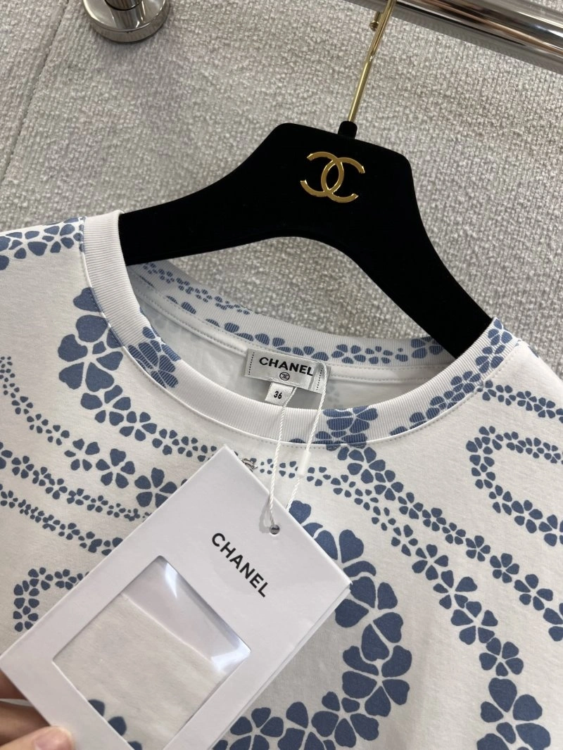 Top mirror Chanel T-Shirts
